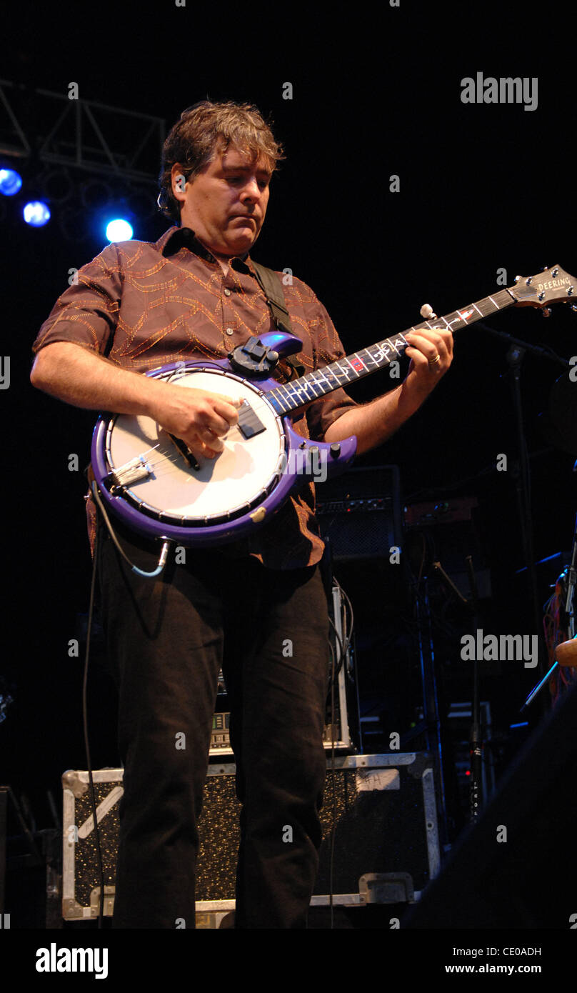 Multi Grammy winner BELA FLECK brings the orginal lineup of BLEA FLECK ...