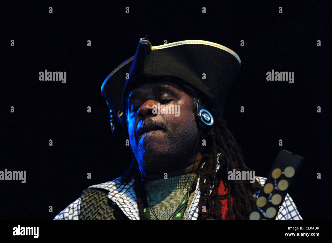 Multi Grammy winner BELA FLECK brings the orginal lineup of BLEA FLECK ...