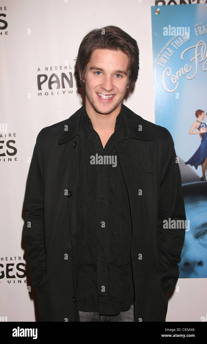 Oct 25, 2011 - Hollywood, CA, United States - Actor DEVON WERKHEISER at ...