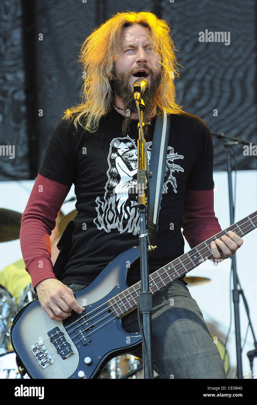 Troy sanders bass guitarist mastodon hi-res stock photography and ...