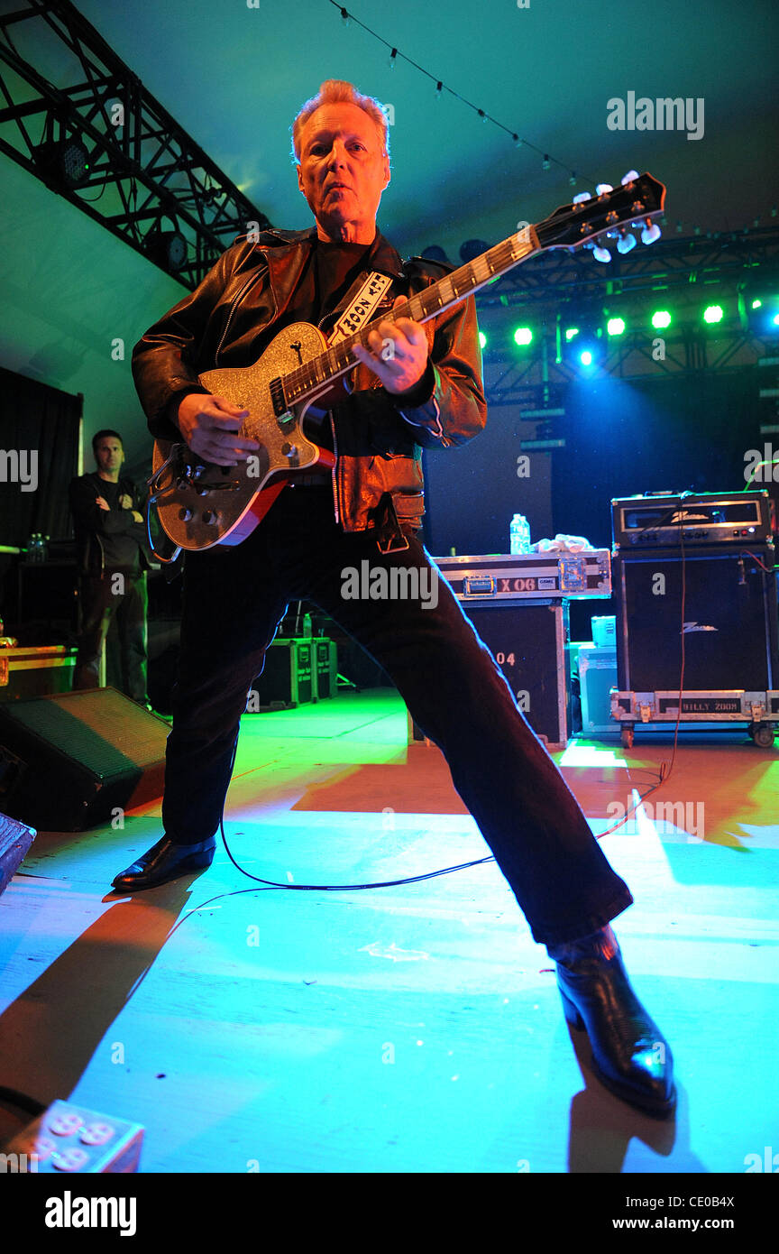 Oct 29, 2011 - New Orleans, Louisiana; USA - Guitarist BILLY ZOOM of ...