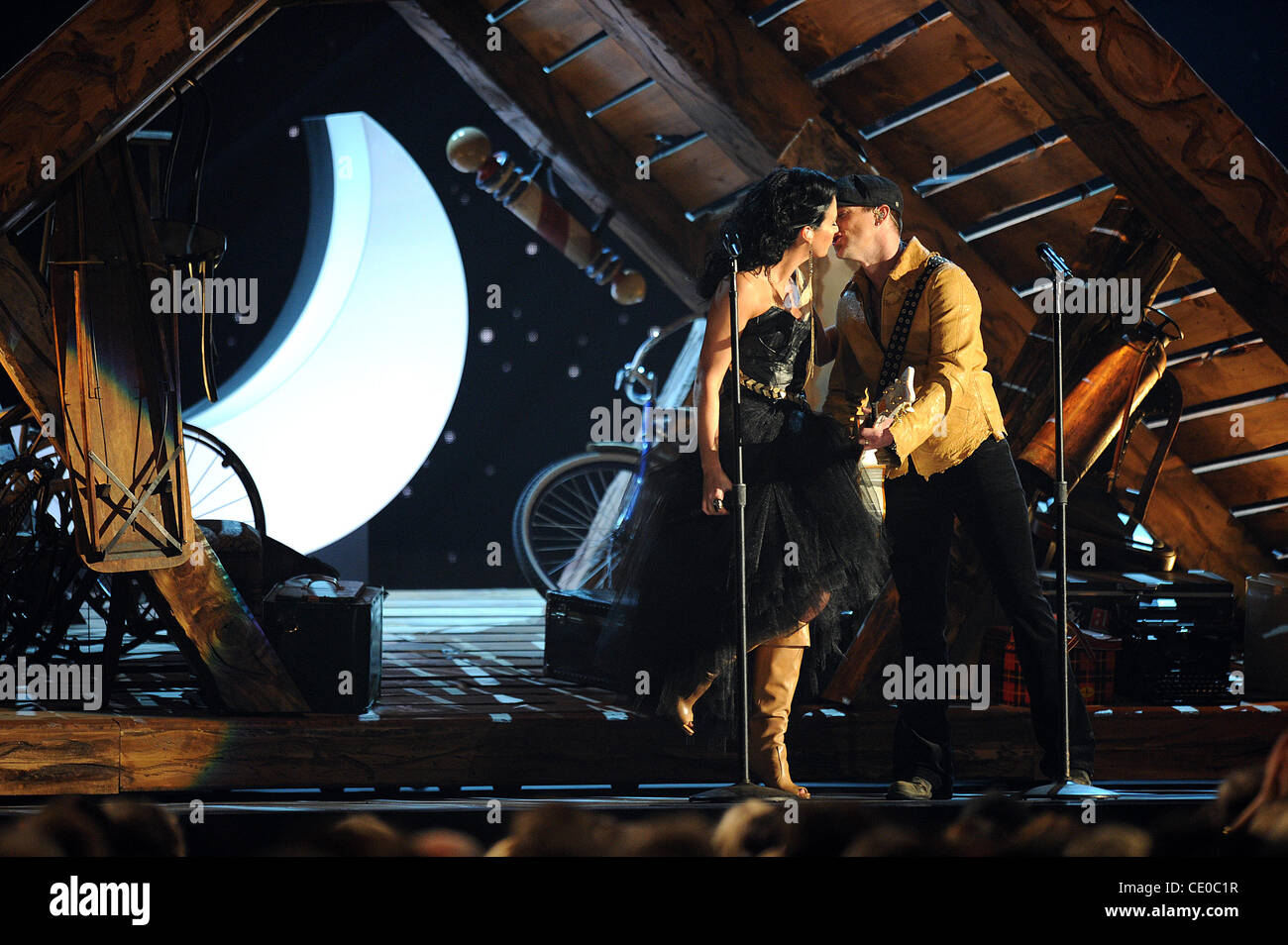 Nov 9, 2011 - Nashville, Tennessee; USA - Musicians KEIFER THOMPSON and ...