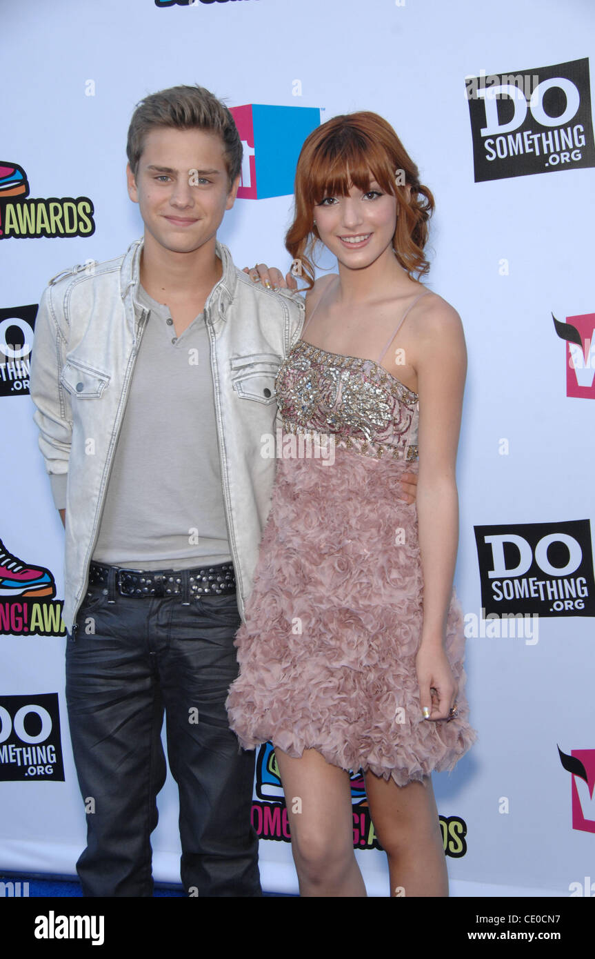 Garrett backstrom and bella thorne hi-res stock photography and images ...