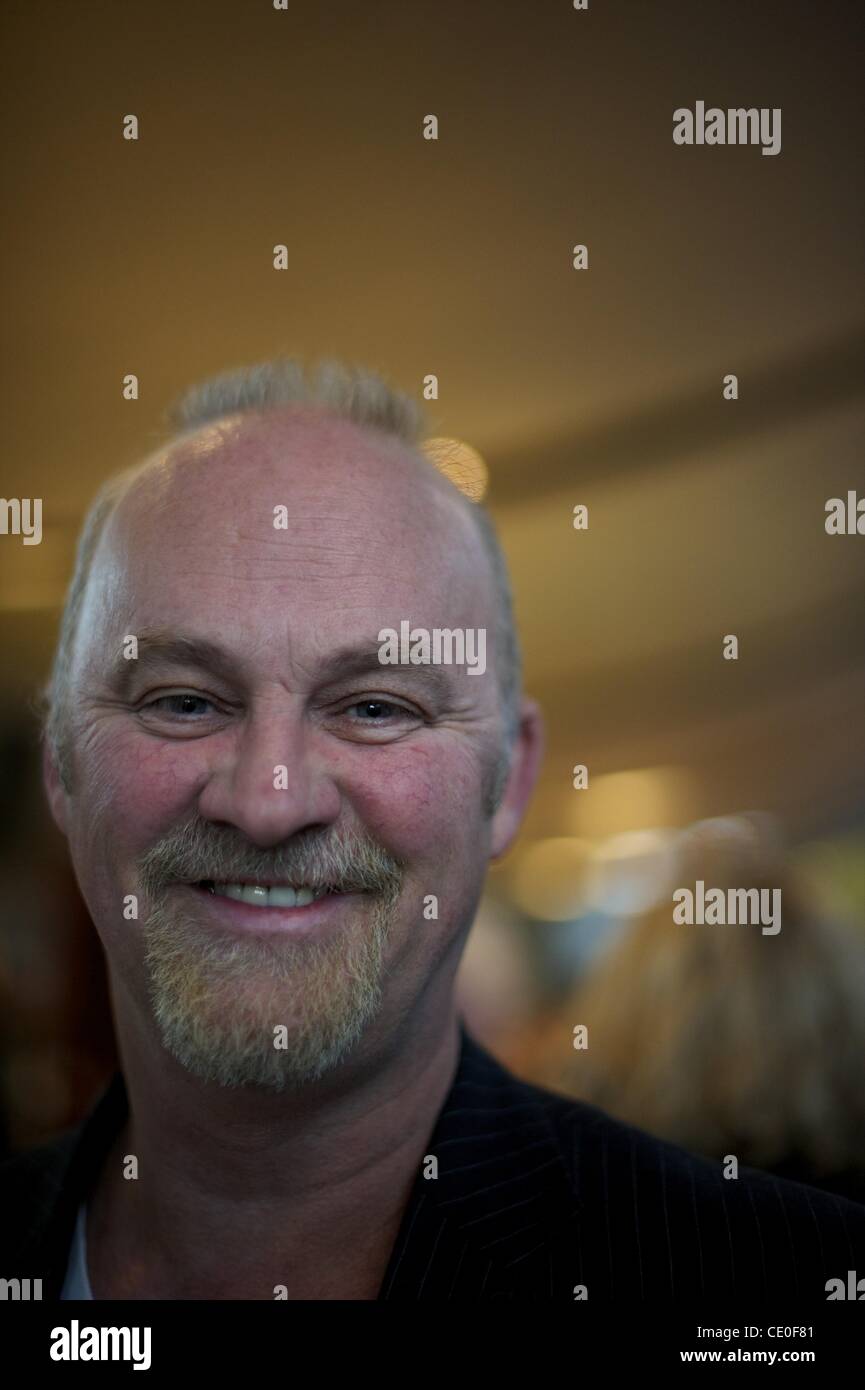 Actor tim mcinnerny hi-res stock photography and images - Alamy