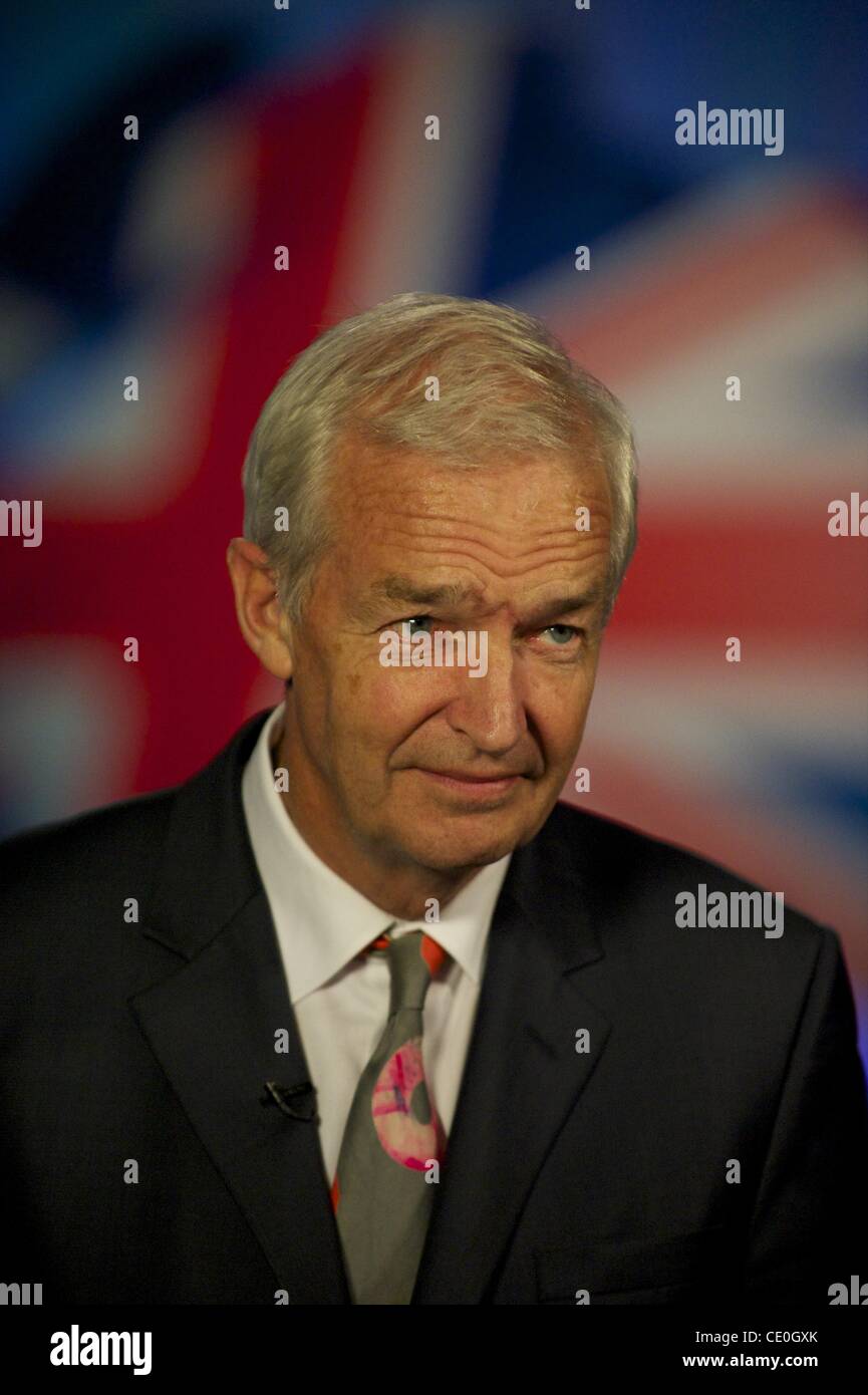 Channel 4 jon snow hi-res stock photography and images - Alamy