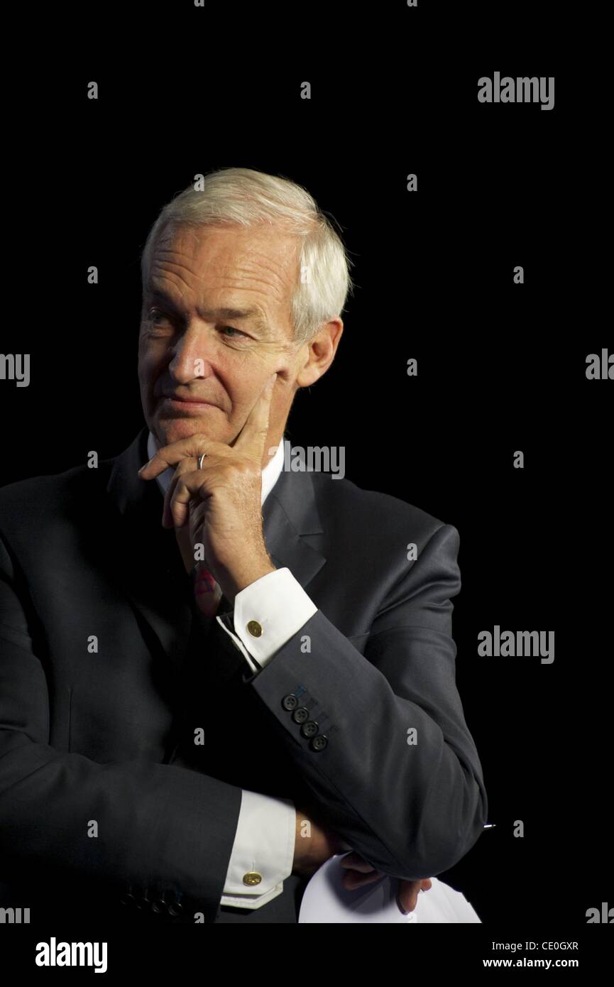 Channel 4 jon snow hi-res stock photography and images - Alamy