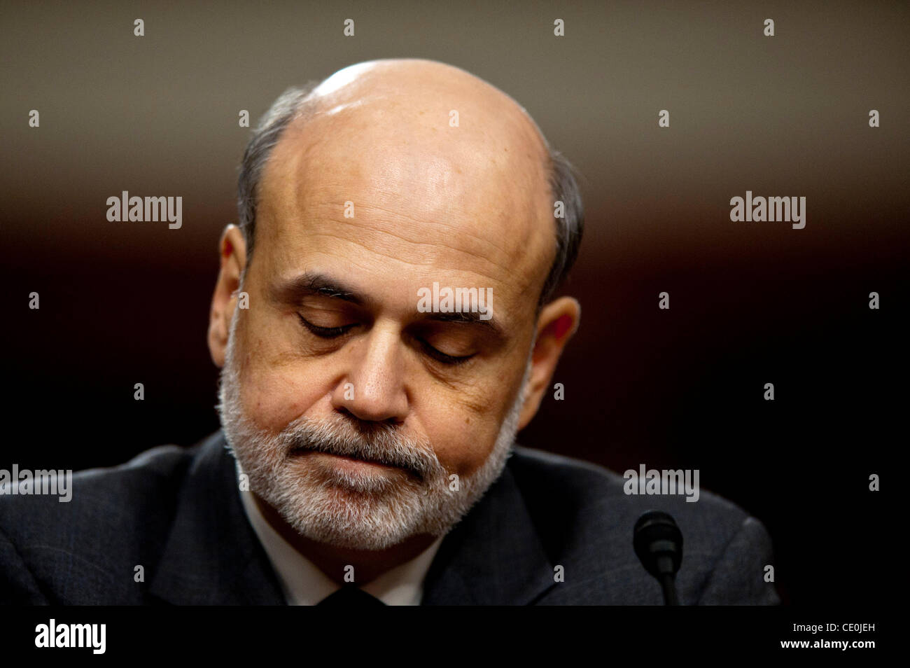 Federal reserve chairman ben bernanke 2011 hi-res stock photography and ...