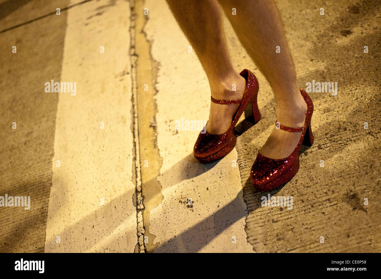 High heel drag race hi-res stock photography and images - Alamy
