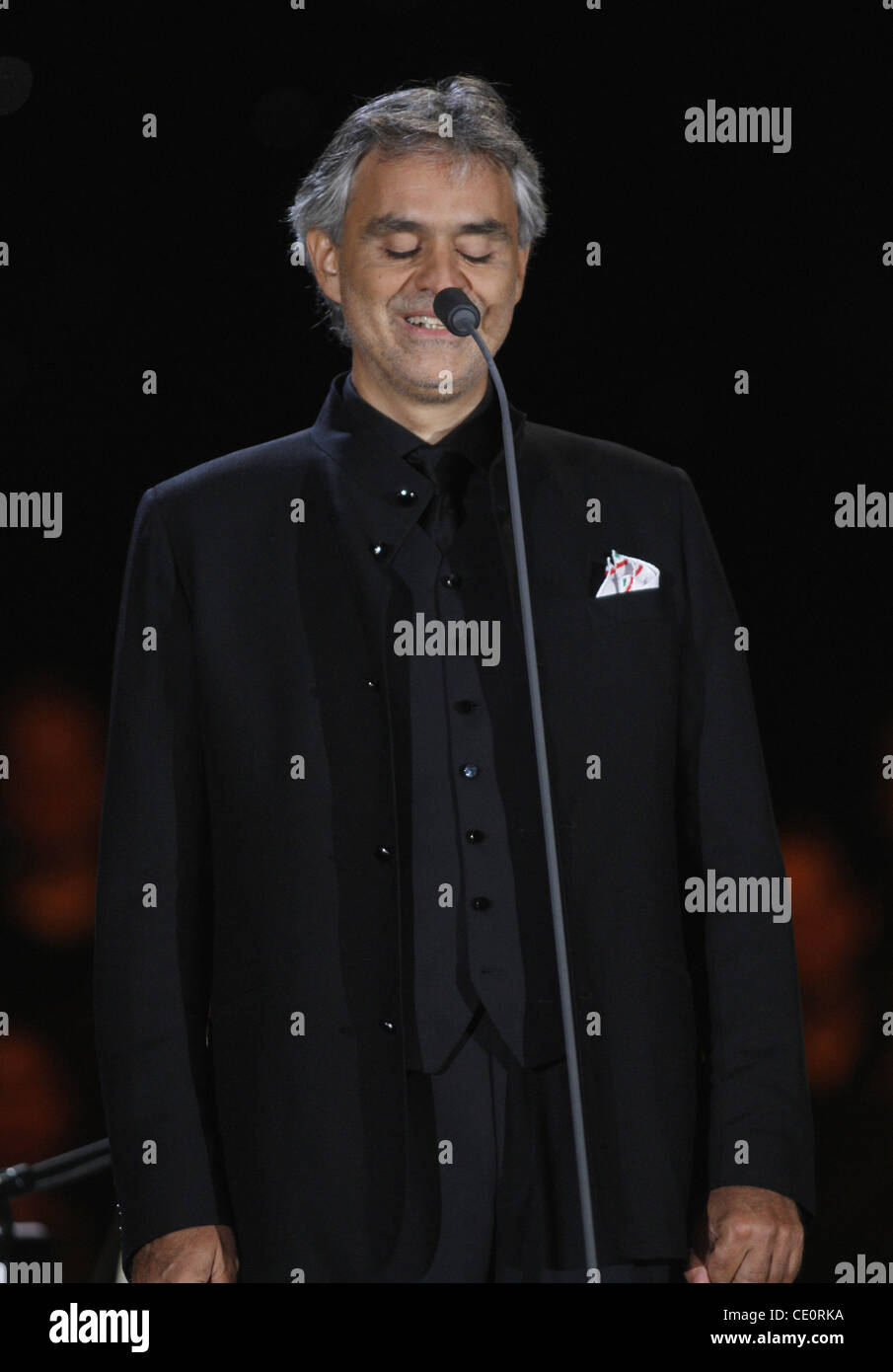 Andrea bocelli photos hi-res stock photography and images - Alamy