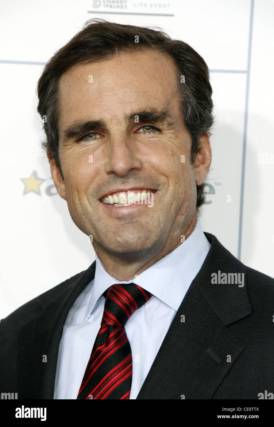 Nov. 9, 2011 - New York, New York, U.S. - Bob Woodruff arrives for the ...