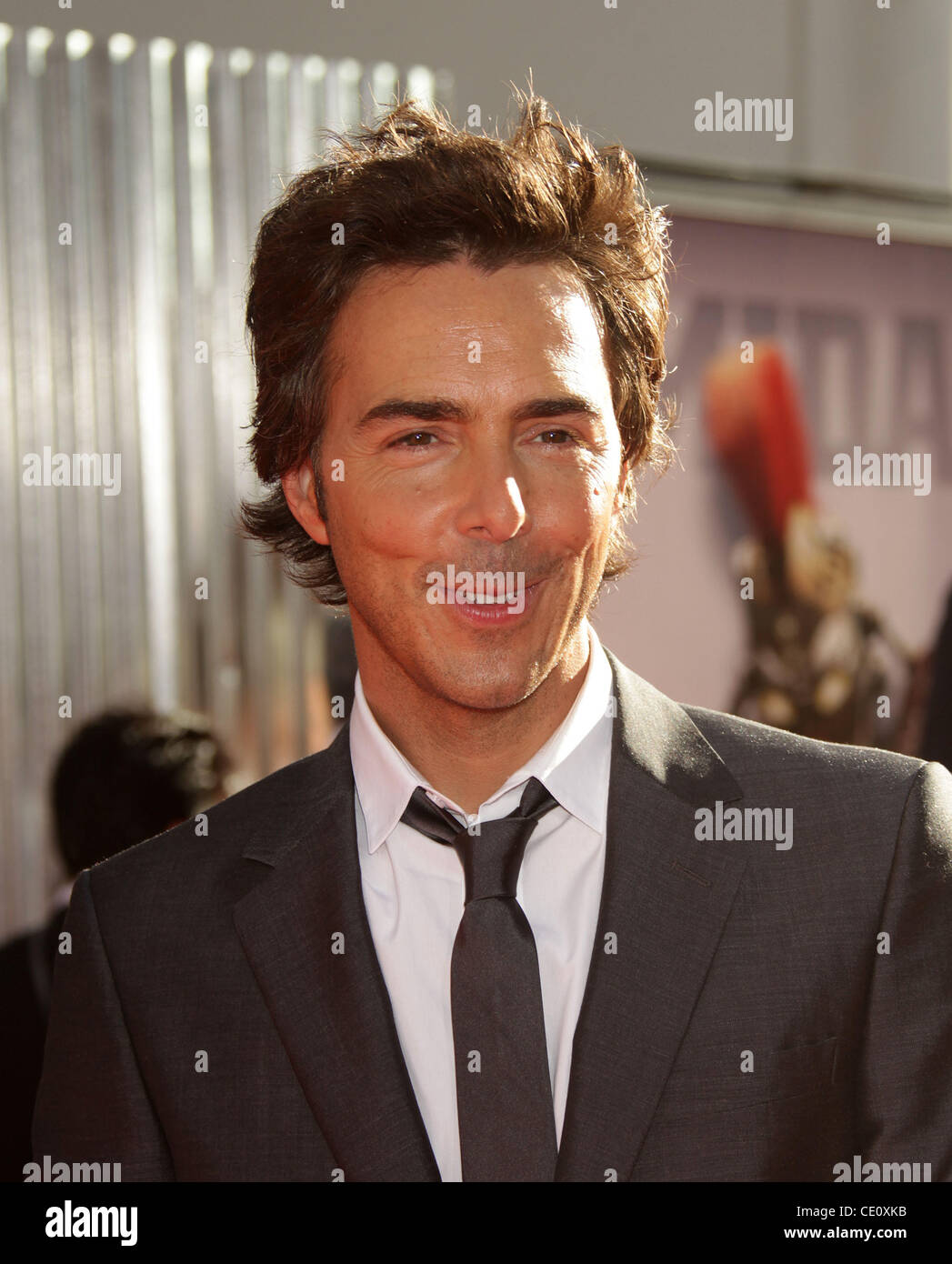 Oct. 2, 2011 - Hollywood, California, U.S. - SHAWN LEVY arrives for the ...