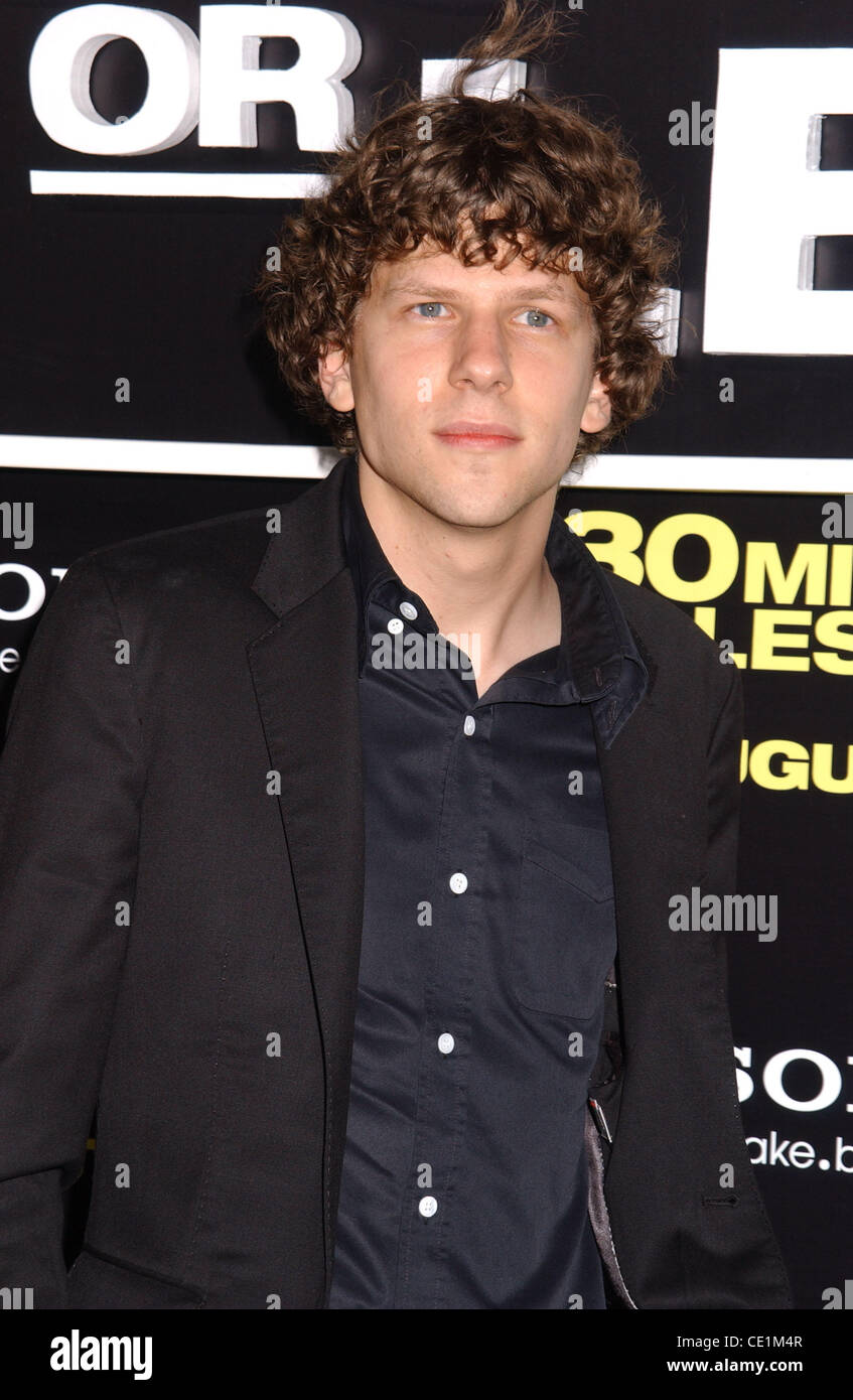 Jesse roach hi-res stock photography and images - Alamy