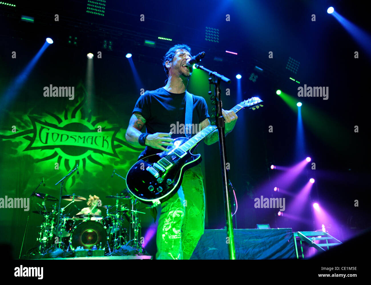 Sully erna hi-res stock photography and images - Alamy