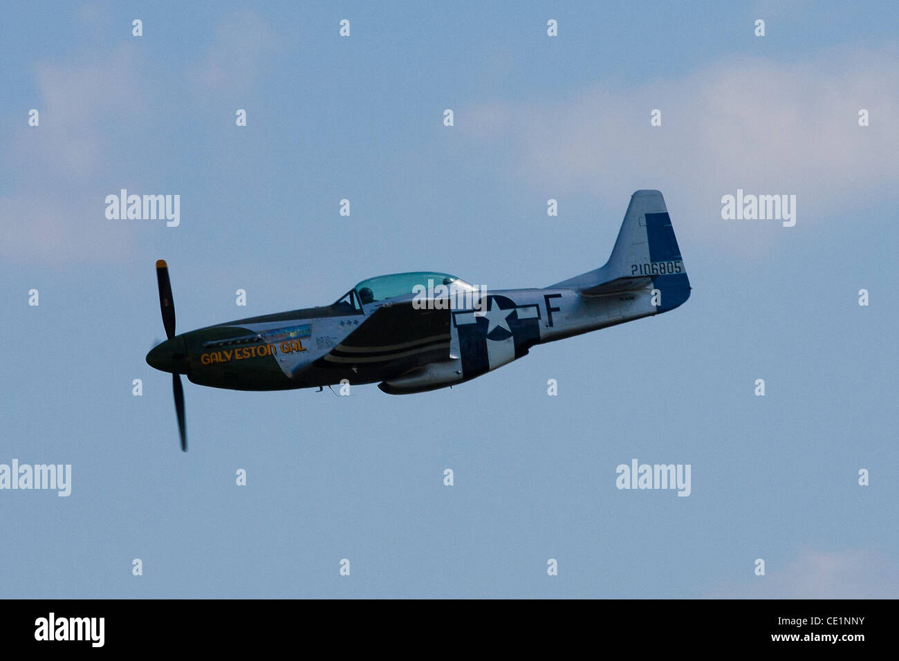 Oct. 16, 2011 - Houston, Texas, U.S - Airplane fighter flying during ...