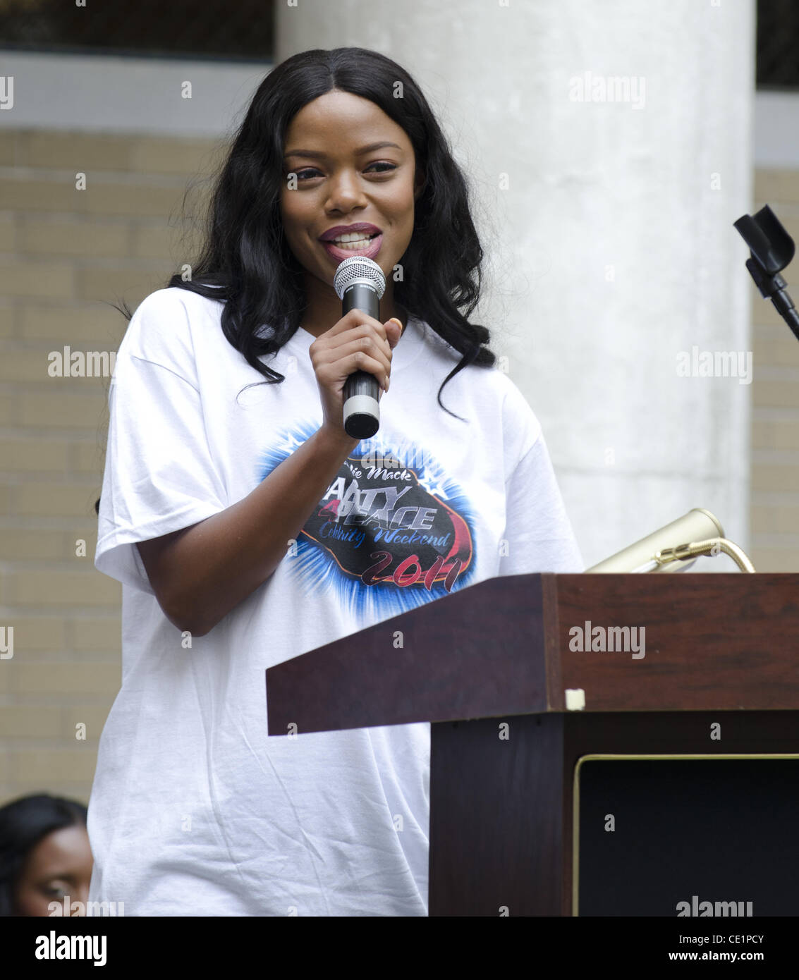 Jill jones actress hi-res stock photography and images - Alamy