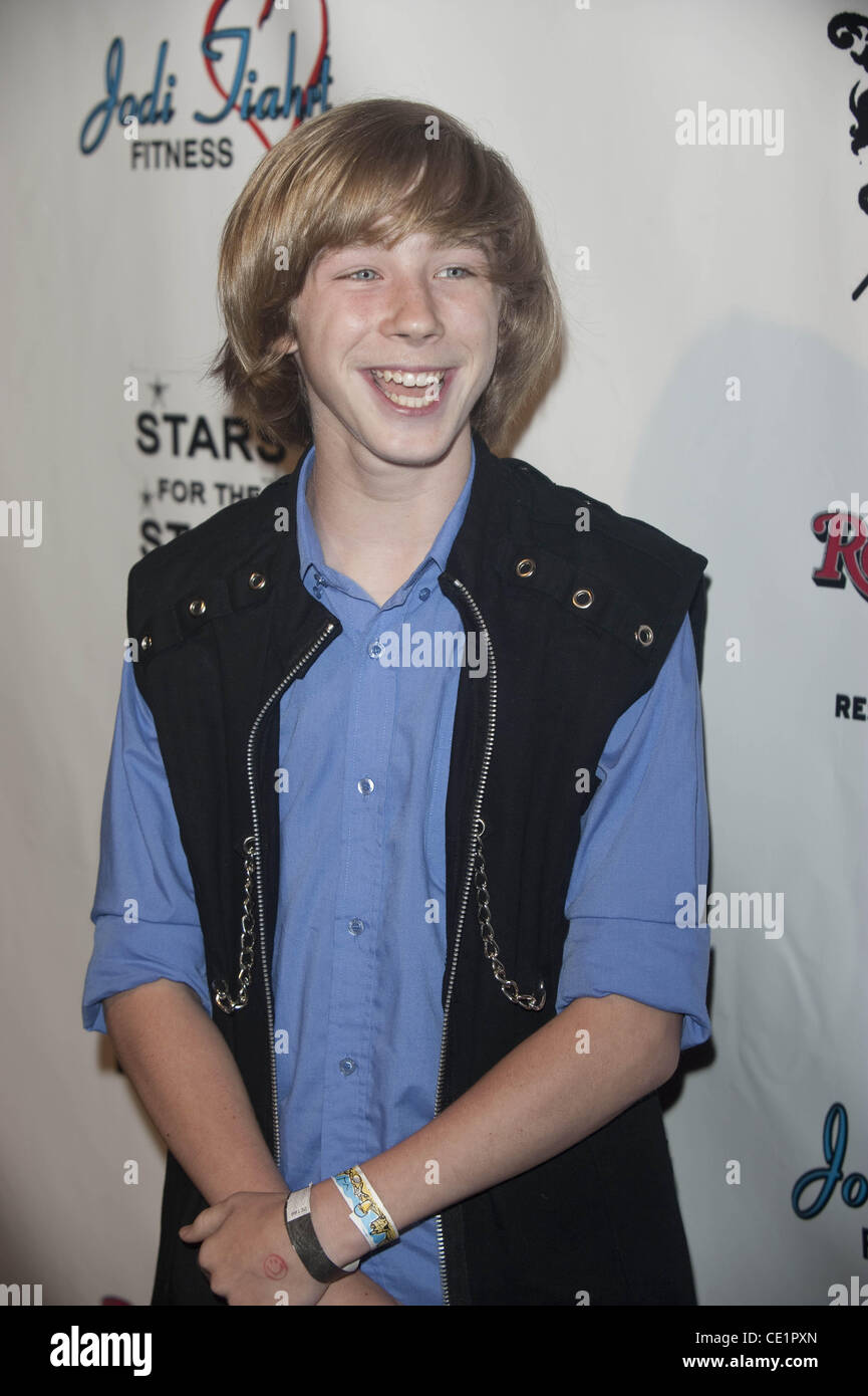 Aug 07, 2011 - Los Angeles, California, U.S. - JOEY LUTHMAN at the 2011 ...