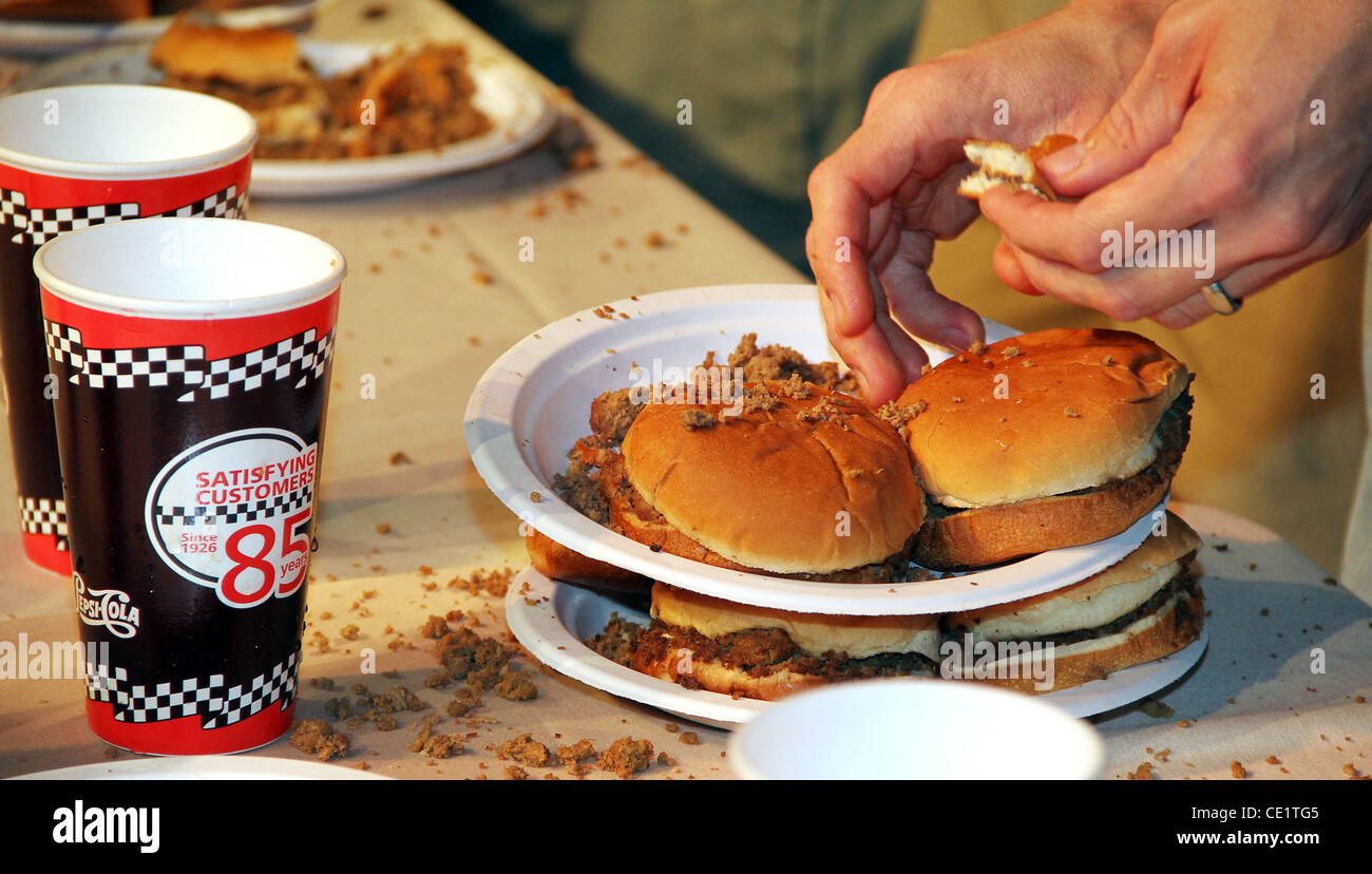 The sport of competitive eating returned to Bettendorf for the World ...