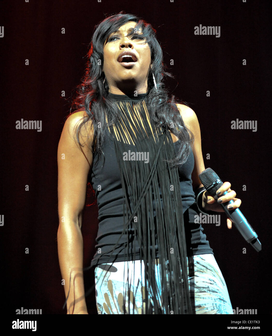 Melanie fiona in hi-res stock photography and images - Alamy