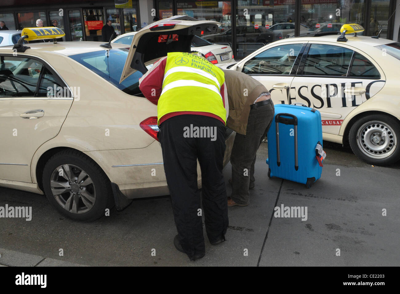 Den taxi hi-res stock photography and images - Alamy