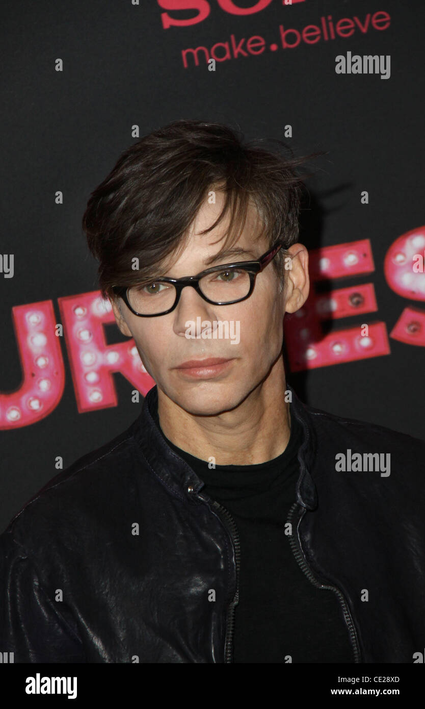 Steven Antin at the photocall for 'Burlesque' at Adlon hotel. Berlin ...