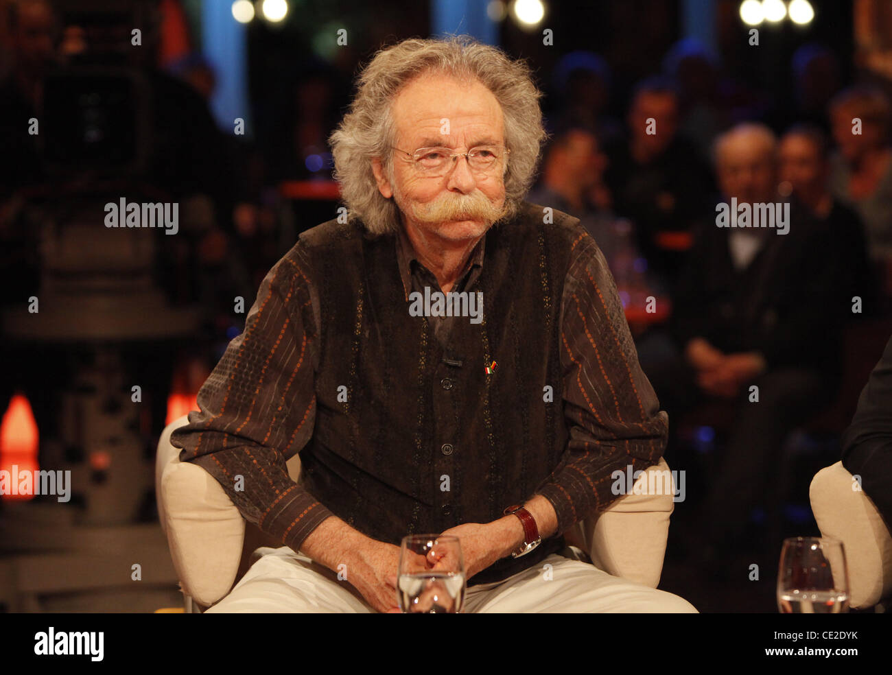 Jean Puetz on German talkshow '3 nach 9'. Bremen, Germany - 29.10.2010 ...