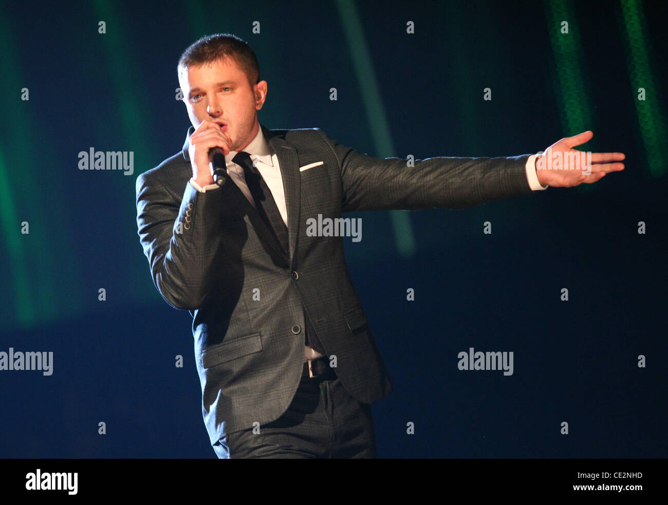 Plan B performing live at The Dome 55 music show at TUI-Arena - show ...
