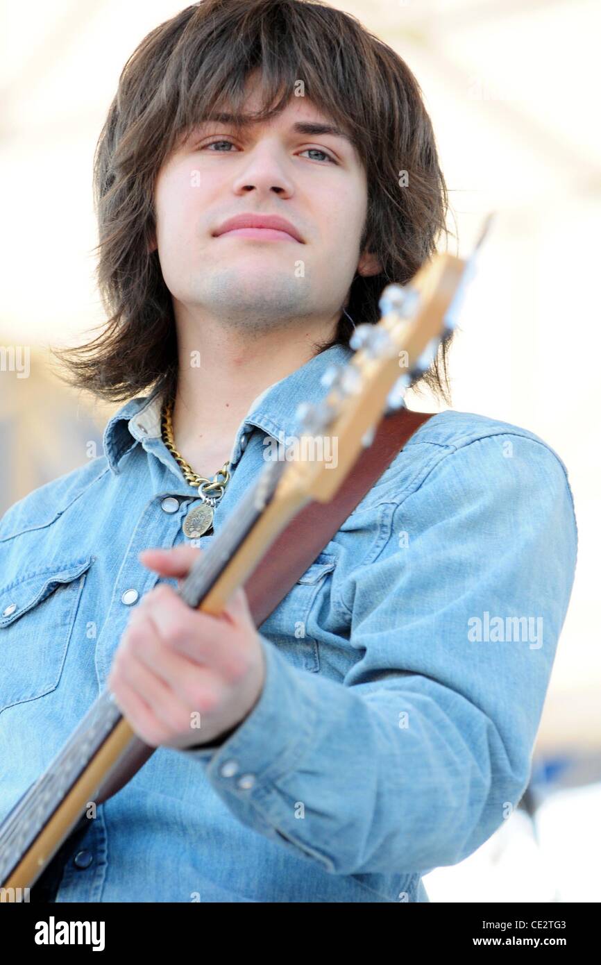 Reid Perry from the musical group The Band Perry performing KISS ...