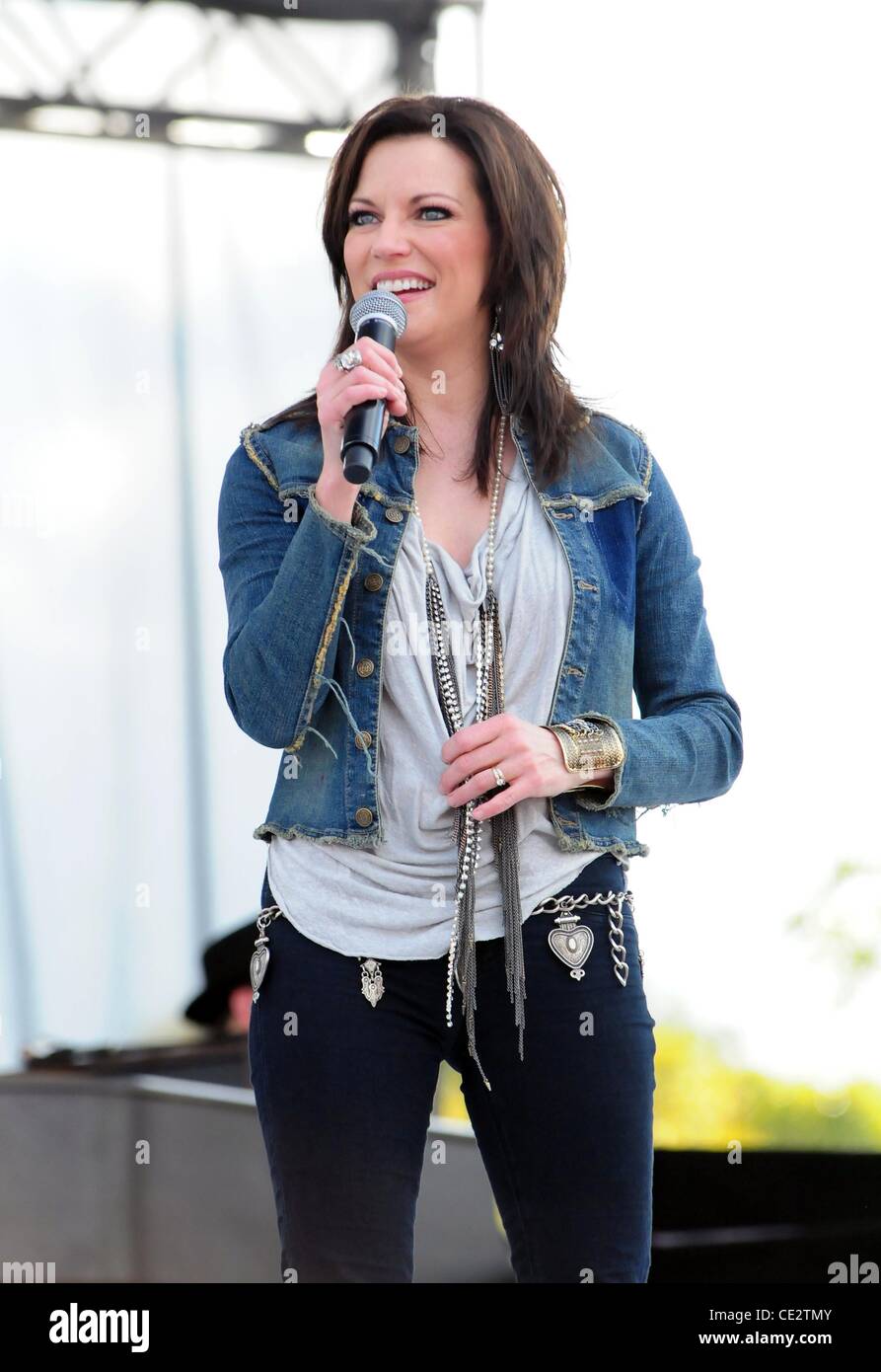 Martina McBride performs KISS Country Chili Cookoff at C.B Smith Park Pembroke Pines, Florida ...