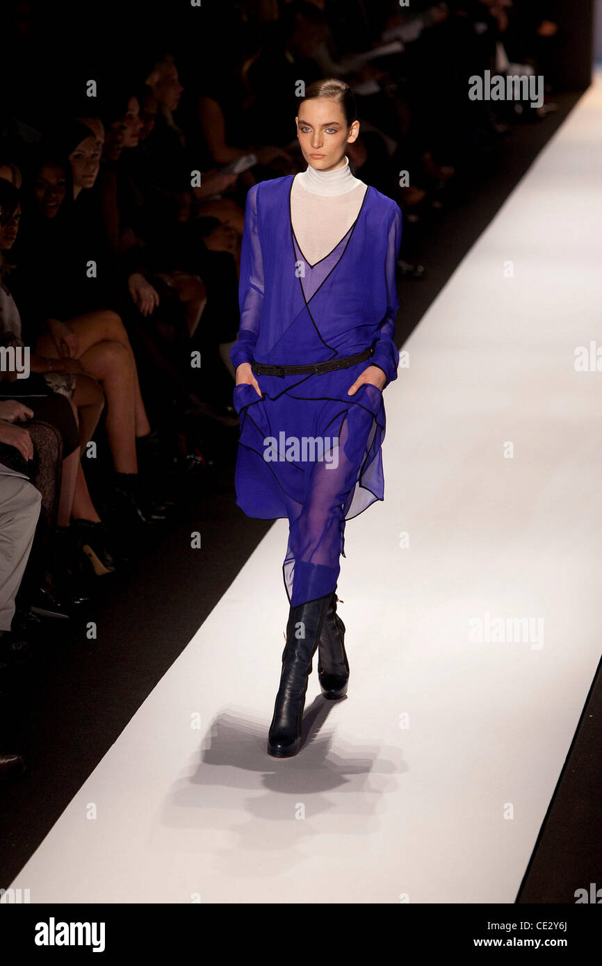 Max clark fashion hi-res stock photography and images - Alamy