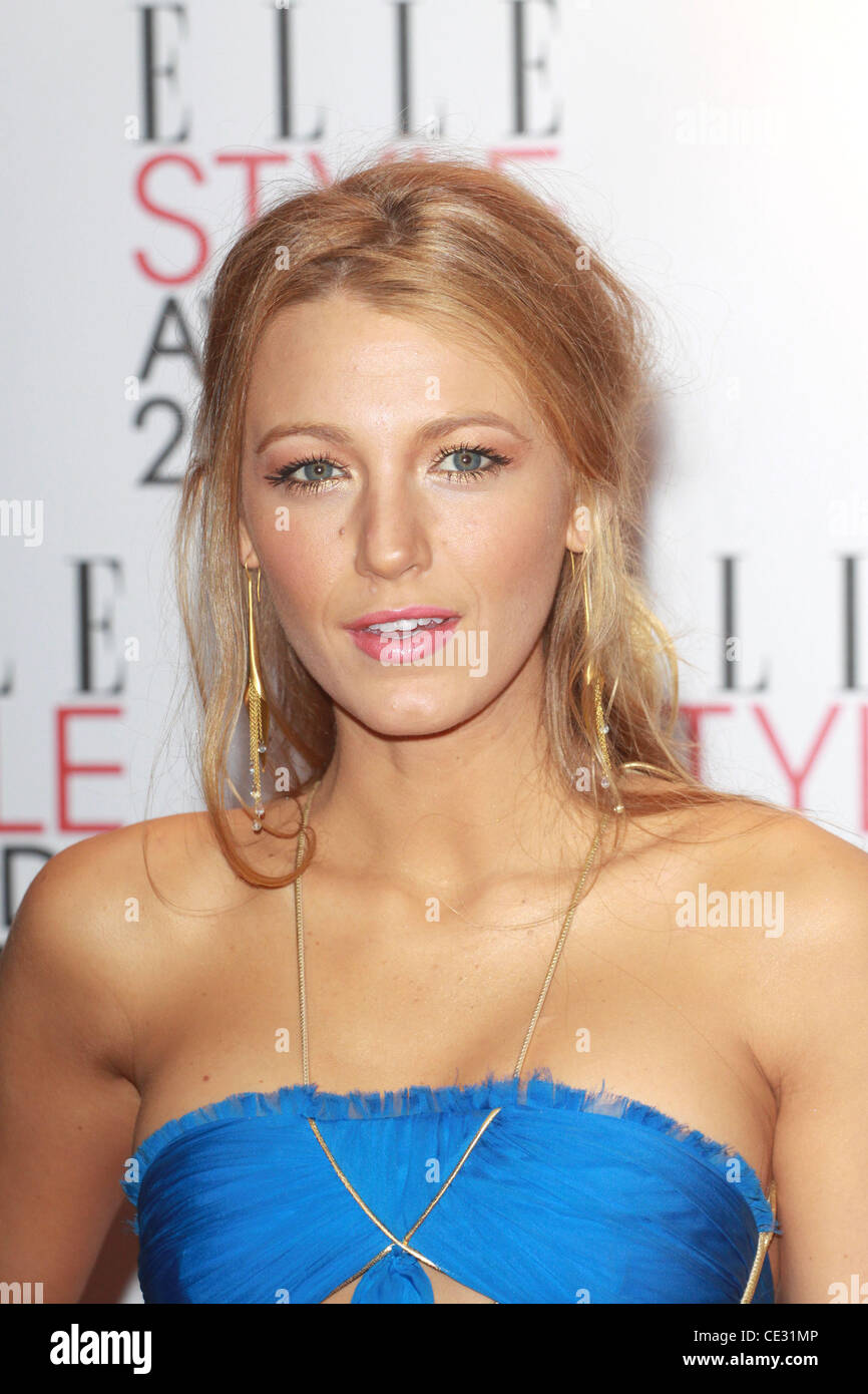 Blake lively headshot hi-res stock photography and images - Alamy