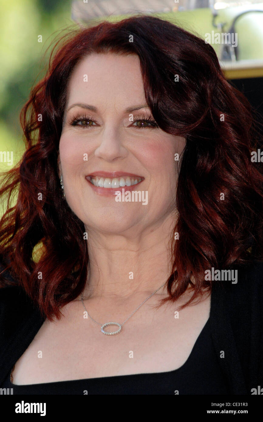 Megan mullally hi-res stock photography and images - Alamy