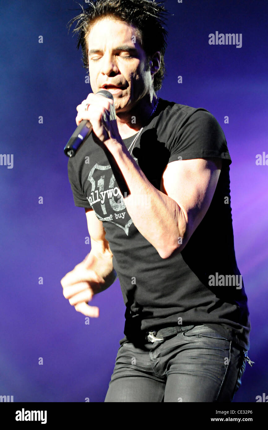 Pat Monahan Train performs at the Greek Theatre Los Angeles, California ...