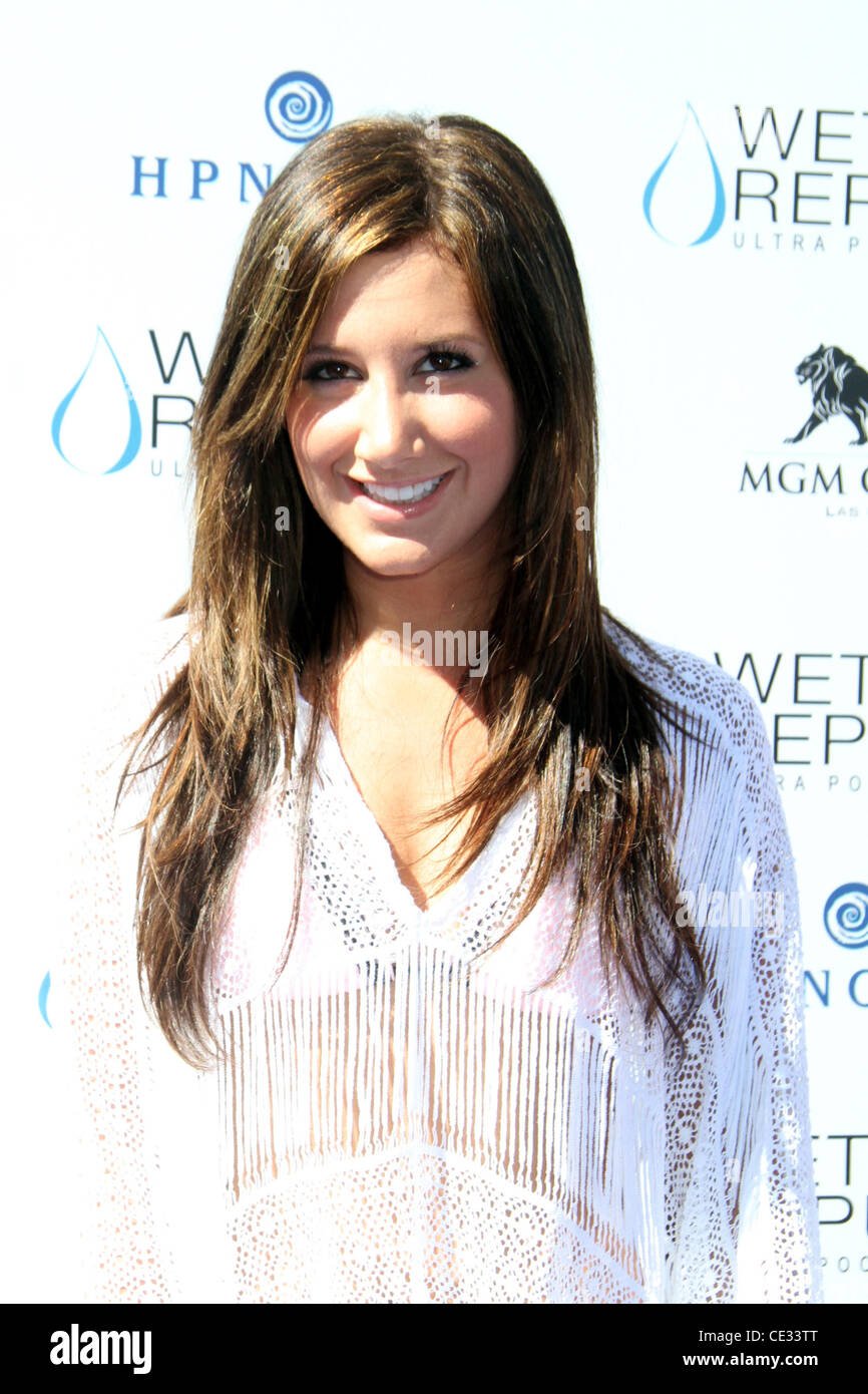 Ashley Tisdale The Cast of Hellcats host Wet Republic held at the MGM ...