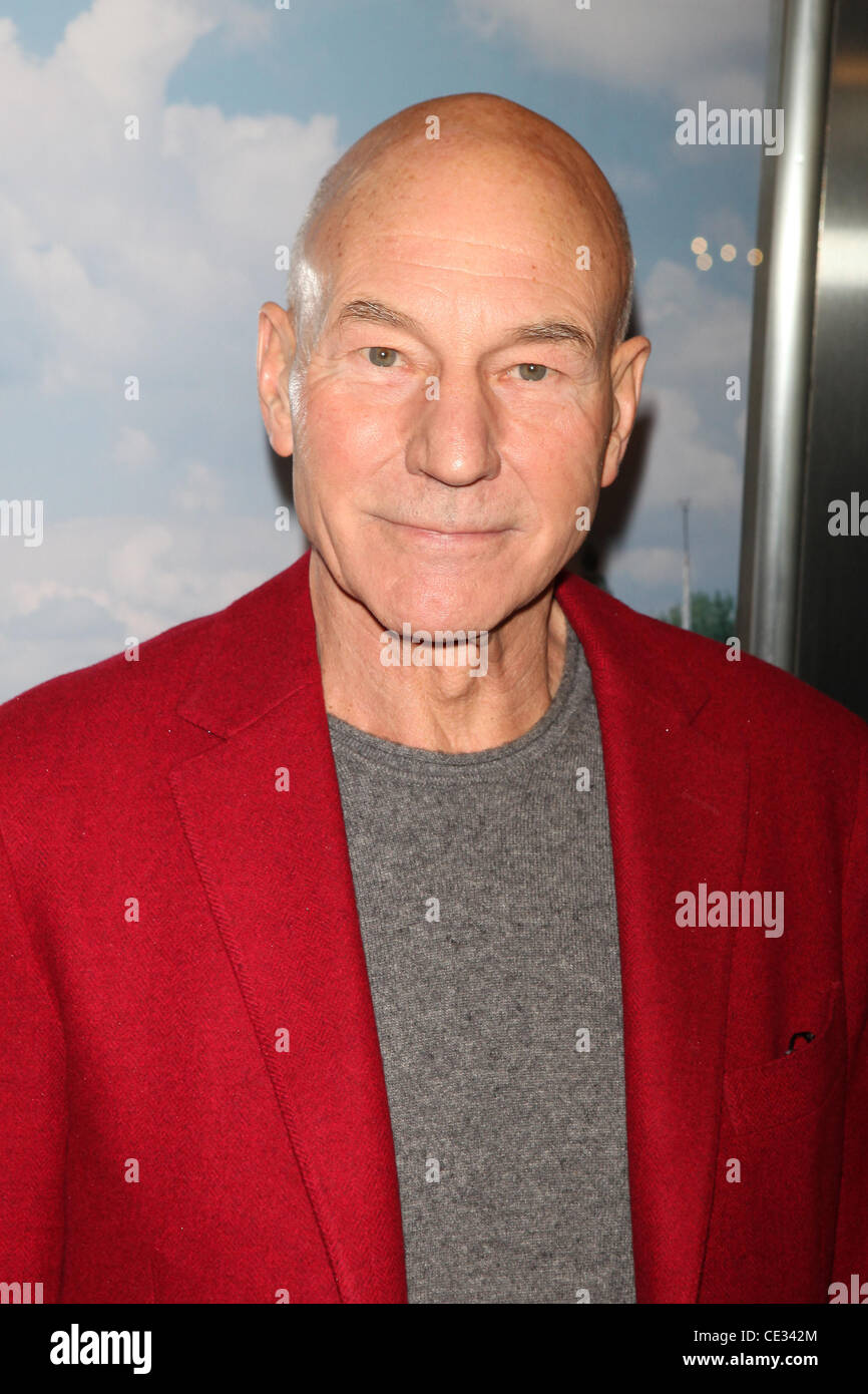 Patrick stewart and macbeth hi-res stock photography and images - Alamy