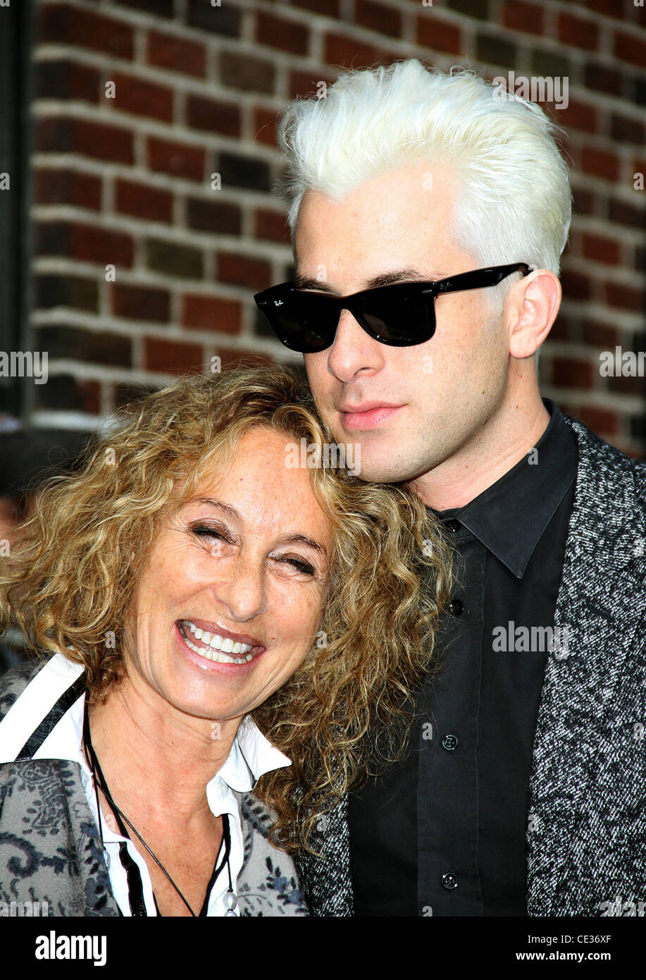 Mark ronson and ann dexter jones hi-res stock photography and images ...