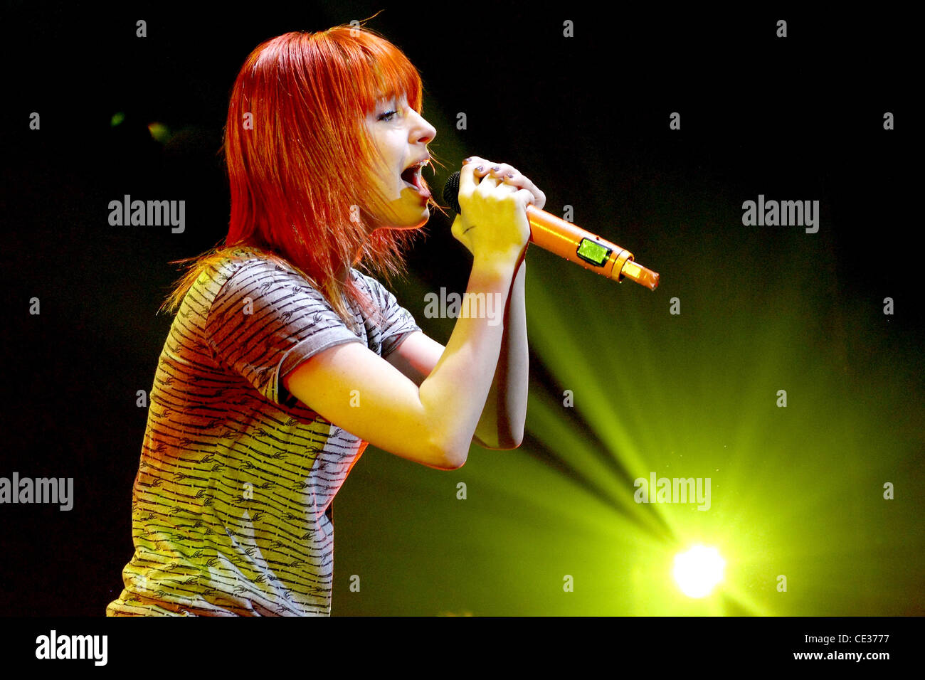 Hayley williams paramore hi-res stock photography and images - Alamy