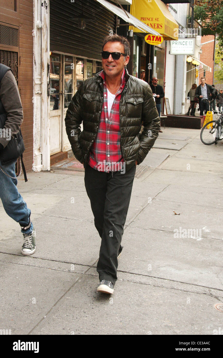 Bruce springsteen paparazzi hi-res stock photography and images - Alamy