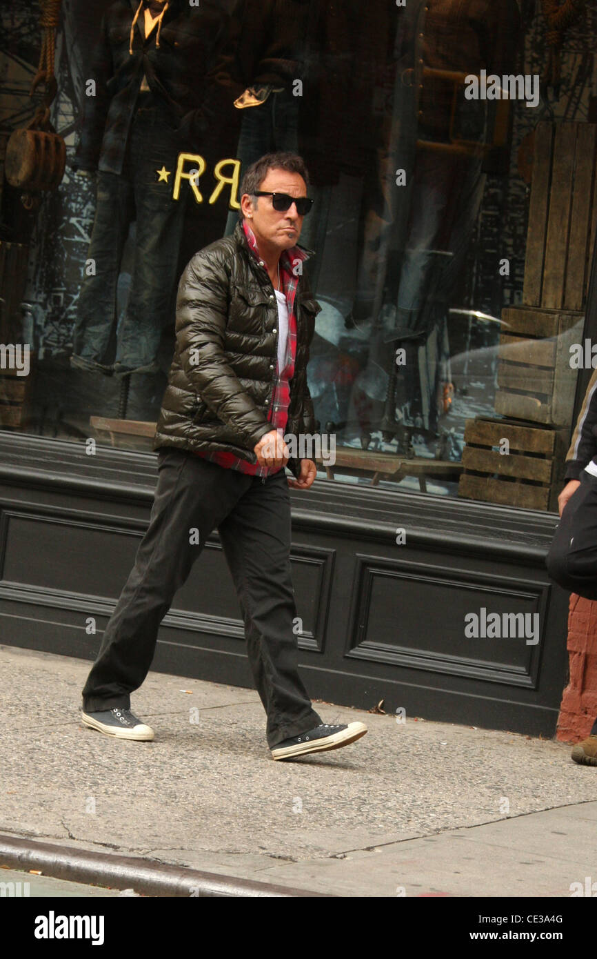 Bruce springsteen paparazzi hi-res stock photography and images - Alamy