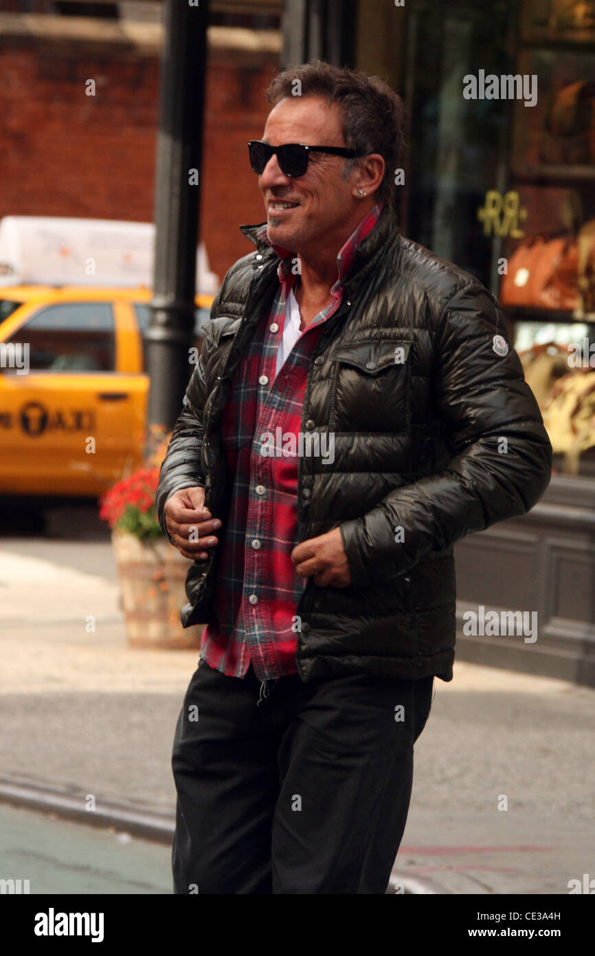 Bruce springsteen paparazzi hi-res stock photography and images - Alamy