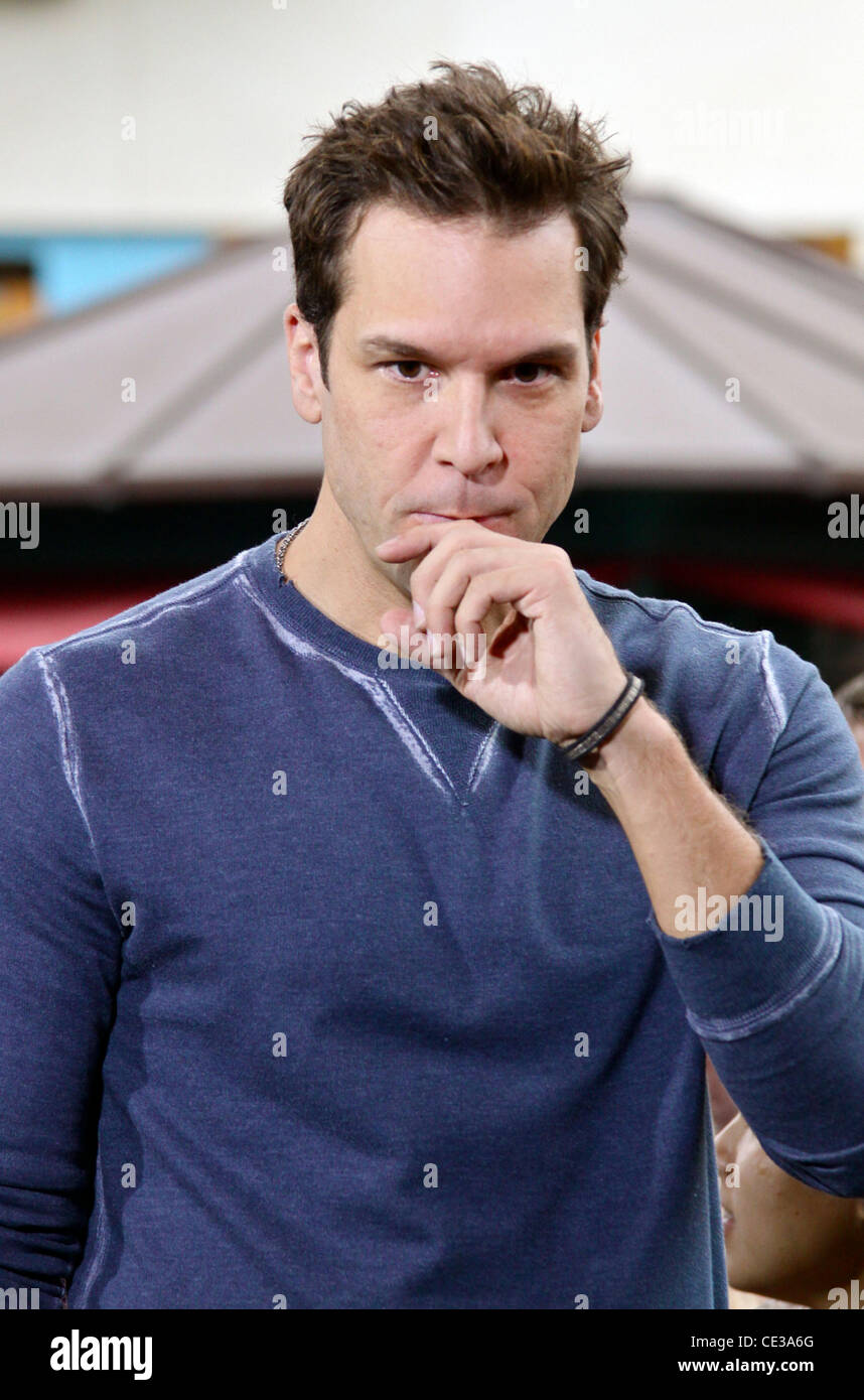 Dane Cook, Comedian/Actor, talks about his latest comedy DVD "I Did My ...