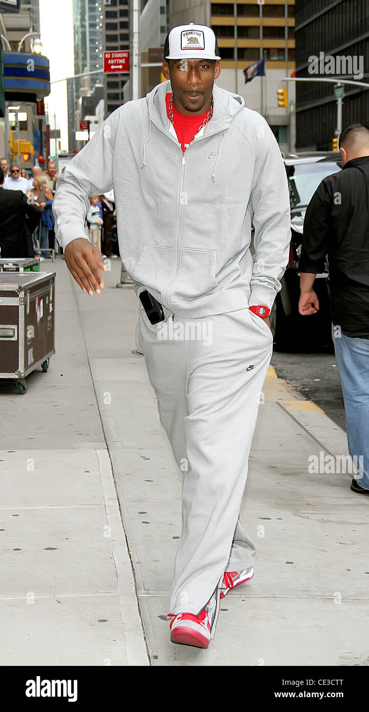 Amar'e Stoudemire Celebrities outside The Ed Sullivan Theater for 'The ...