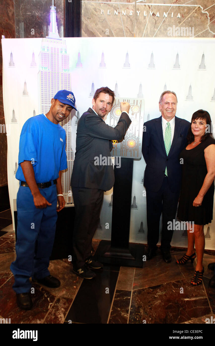 Abner Palmer, Ethan Hawke, George McDonald, Harriet McDonald, David ...