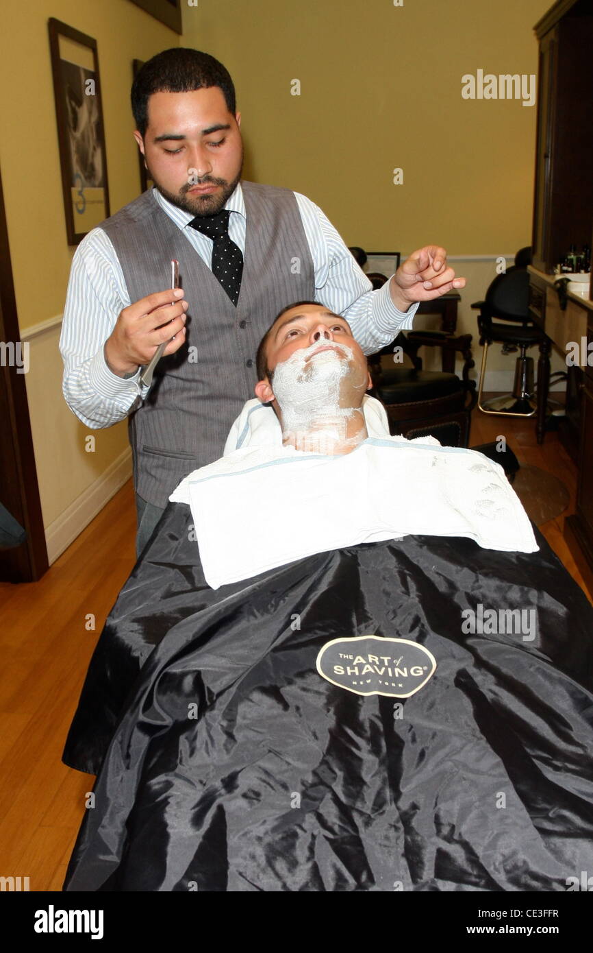 Nick Swisher New York Yankees outfielder getting his beard shaved at ...