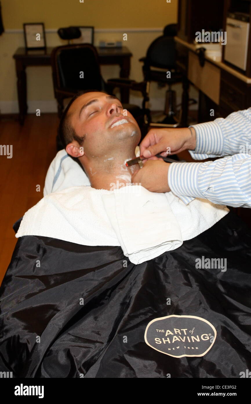 Nick Swisher New York Yankees outfielder getting his beard shaved at ...