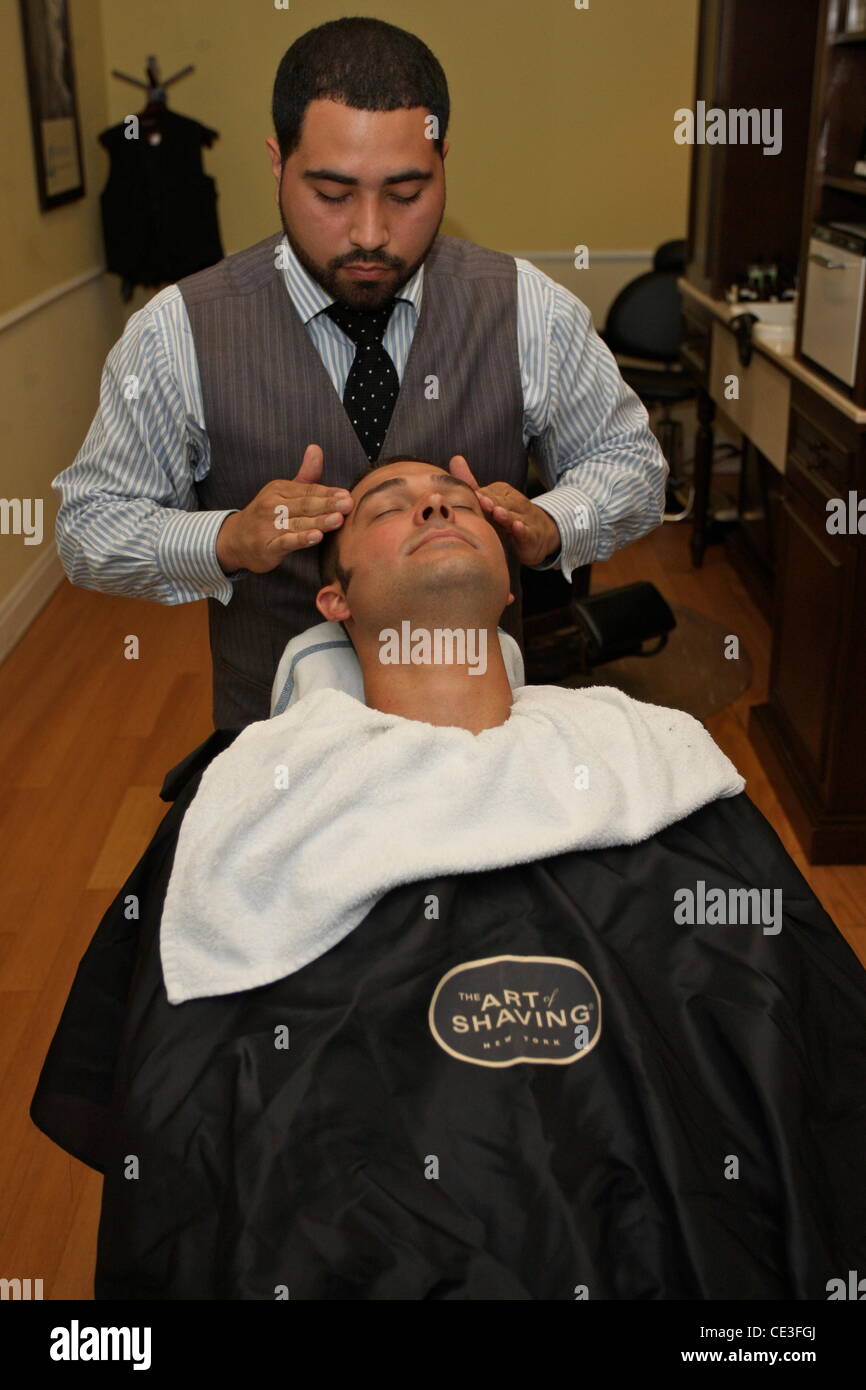 Nick Swisher New York Yankees outfielder getting his beard shaved at ...