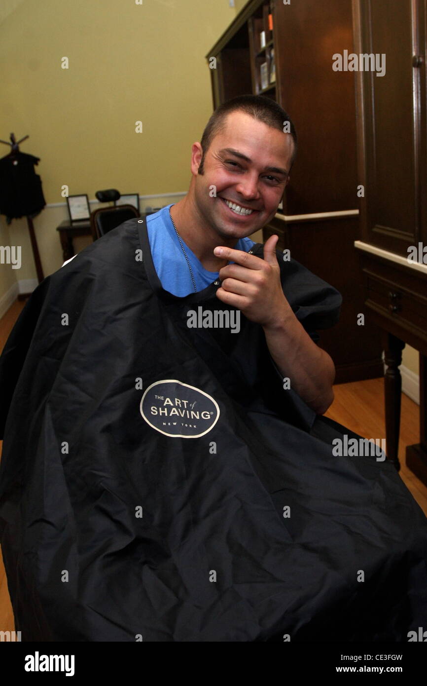 Nick Swisher New York Yankees outfielder getting his beard shaved at ...