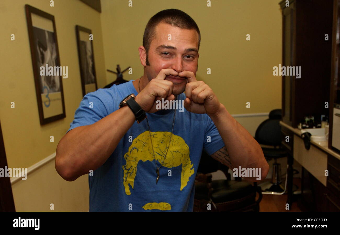 Nick Swisher New York Yankees outfielder getting his beard shaved at ...