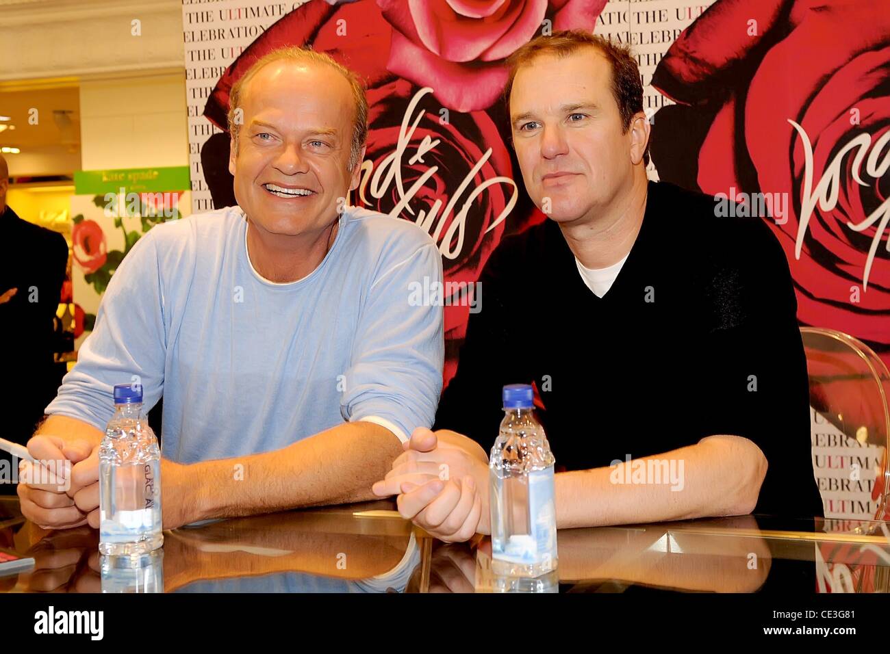 Kelsey Grammer and Douglas Hodge stars of Broadway's 'La Cage aux ...