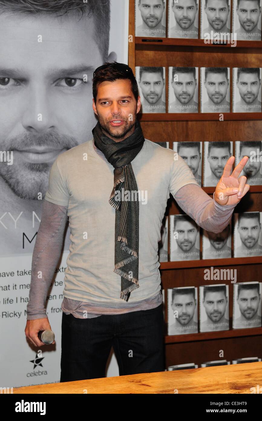 Ricky Martin signs copies of his new book of 'Me' at Books and Books ...