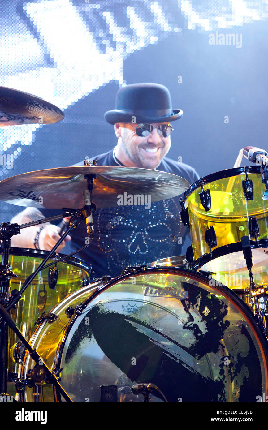 Jason Bonham Jason Bonham's Led Zeppelin Experience performs at the ...